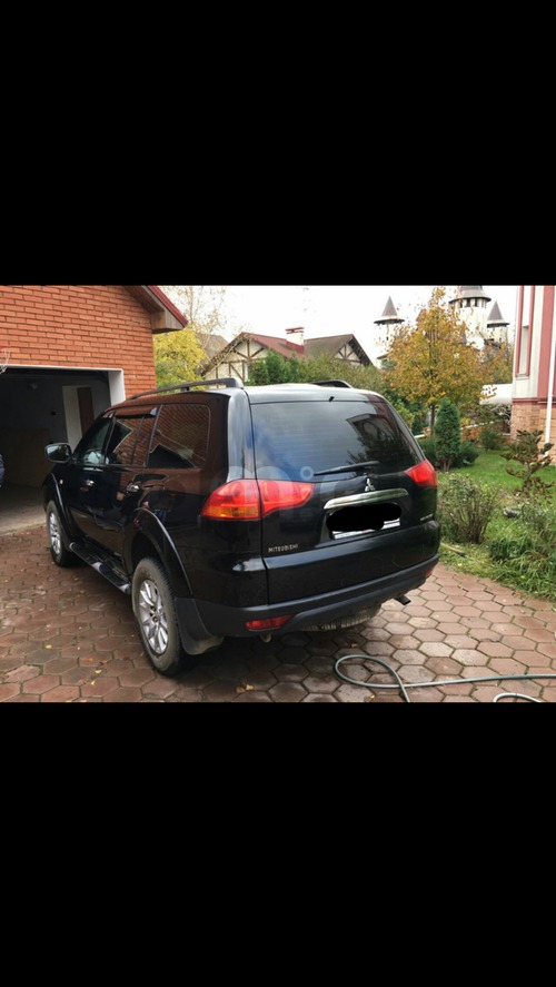 Mitsubishi Pajero Sport '2012, 2 поколение VIP